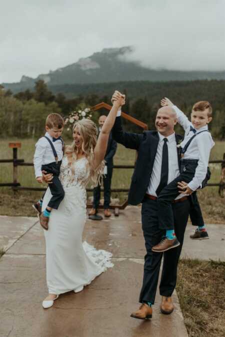 ‘it Was Important They Knew I Was Honored To Officially Be Their Stepmom Woman Shares Vows