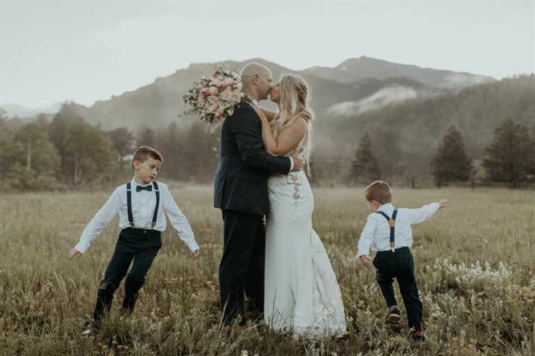 ‘it Was Important They Knew I Was Honored To Officially Be Their Stepmom Woman Shares Vows